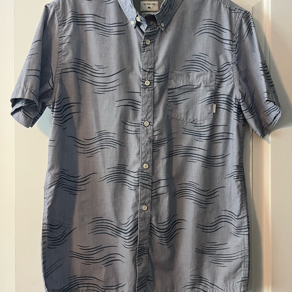 Quiksilver | Shirts | Quicksilver Casual Button Down Shirt Modern Fit ...